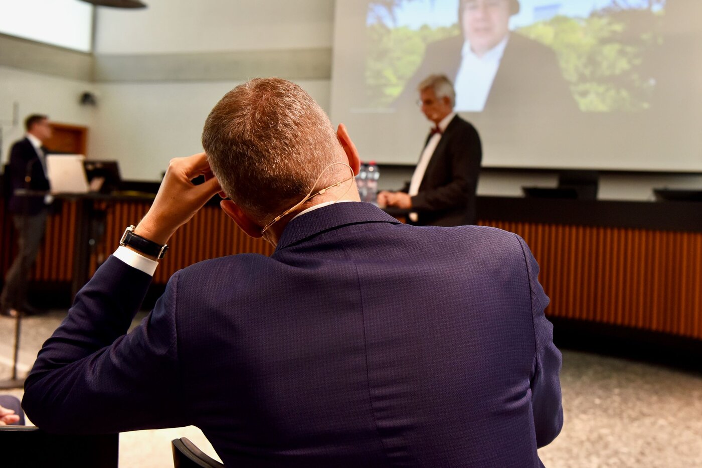 Justizverwaltung und richterliche Unabhängigkeit