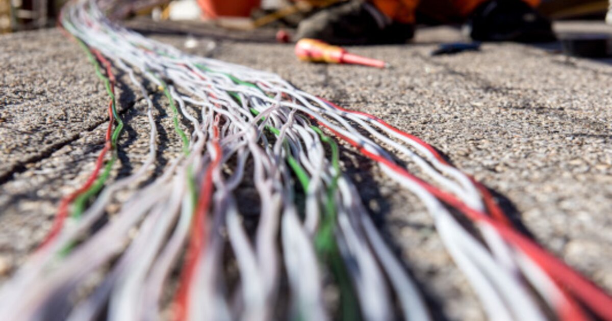 Swisscom must comply with fibre-optic standards