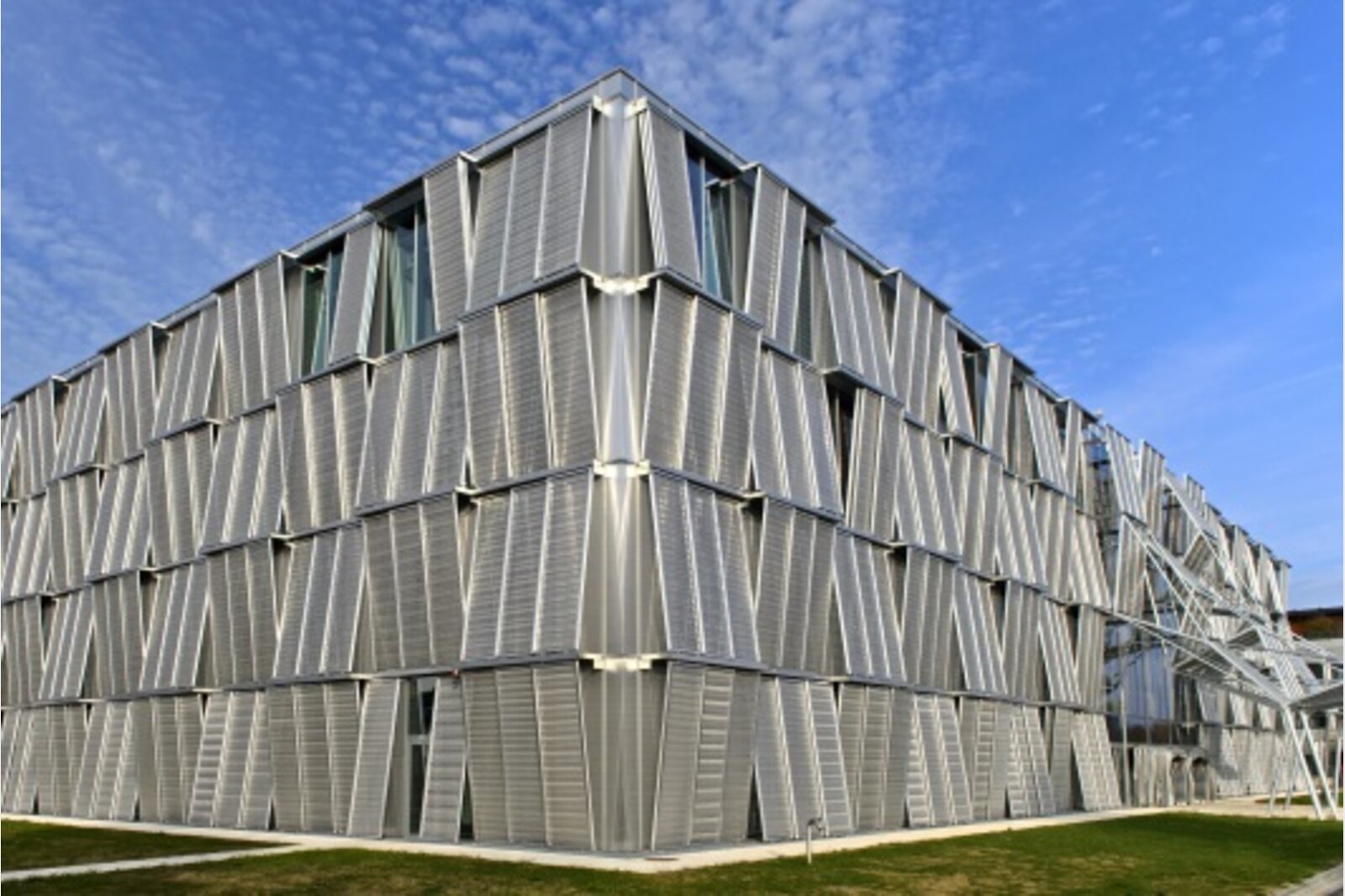 EPFL : le cours de mise à niveau est conforme au droit